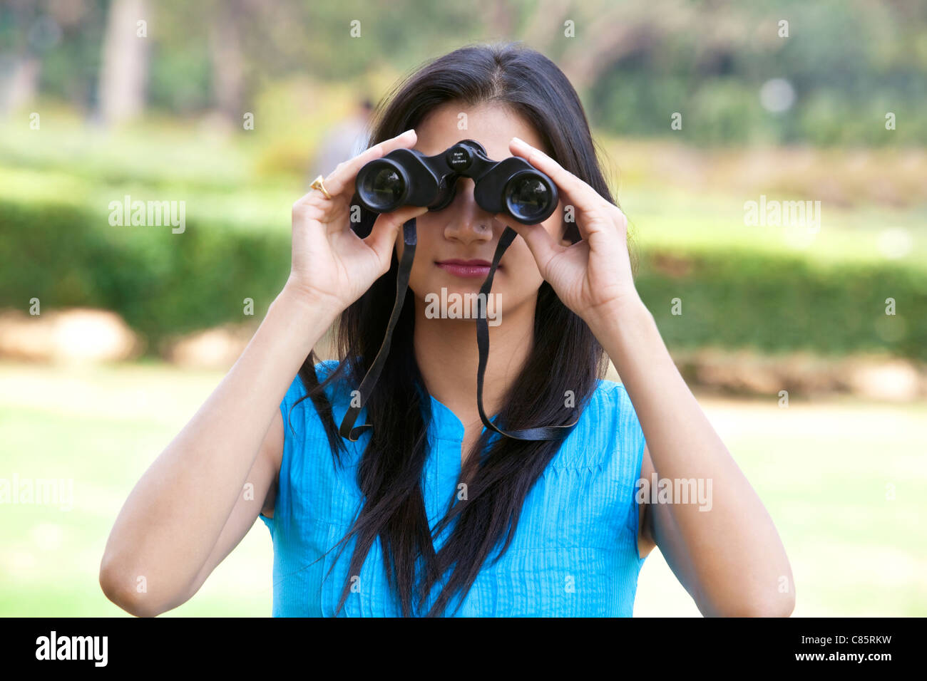 Pictures binoculars hi-res stock photography and images - Alamy