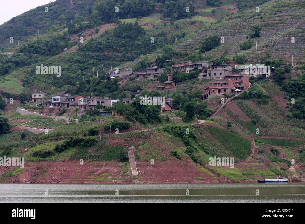 Typical village in Lesser Three Gorges (Daning River), China Stock ...