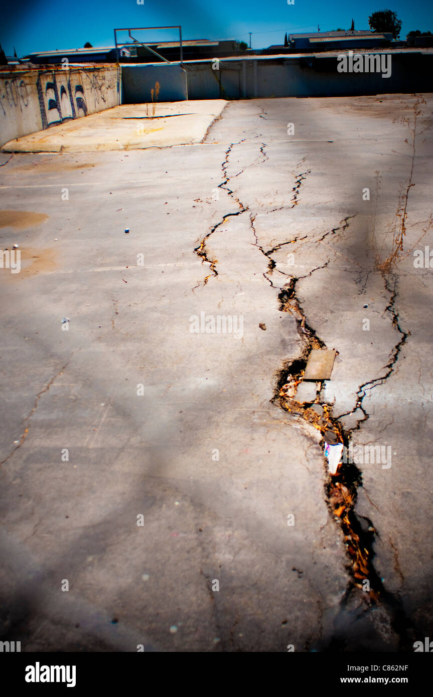 Abandon demolished building foundation crack Stock Photo - Alamy