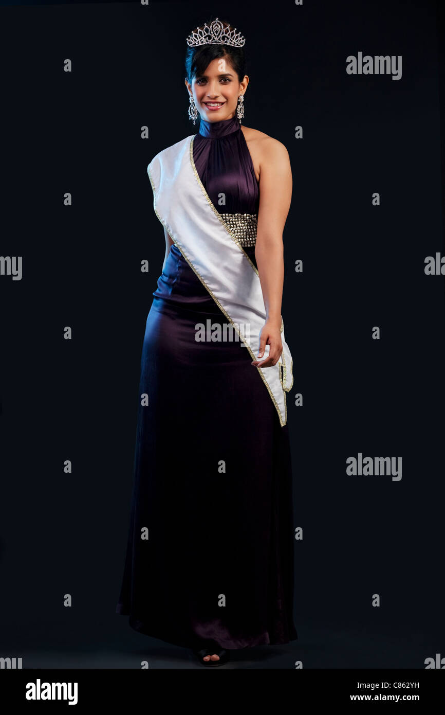 Portrait of a beauty pageant winner Stock Photo - Alamy