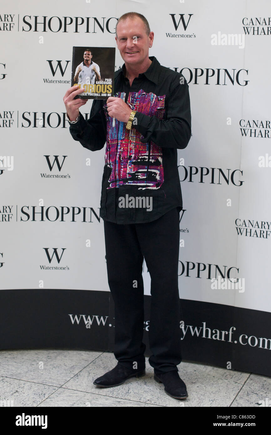 LONDON, UNITED KINGDOM 13 October : Pic Shows Paul Gascoigne attending ...