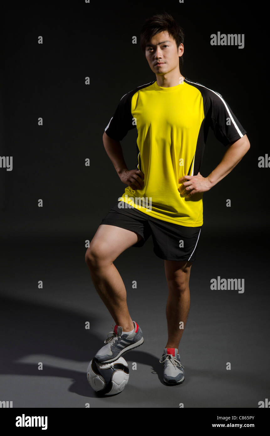 Full body shot football hi-res stock photography and images - Alamy