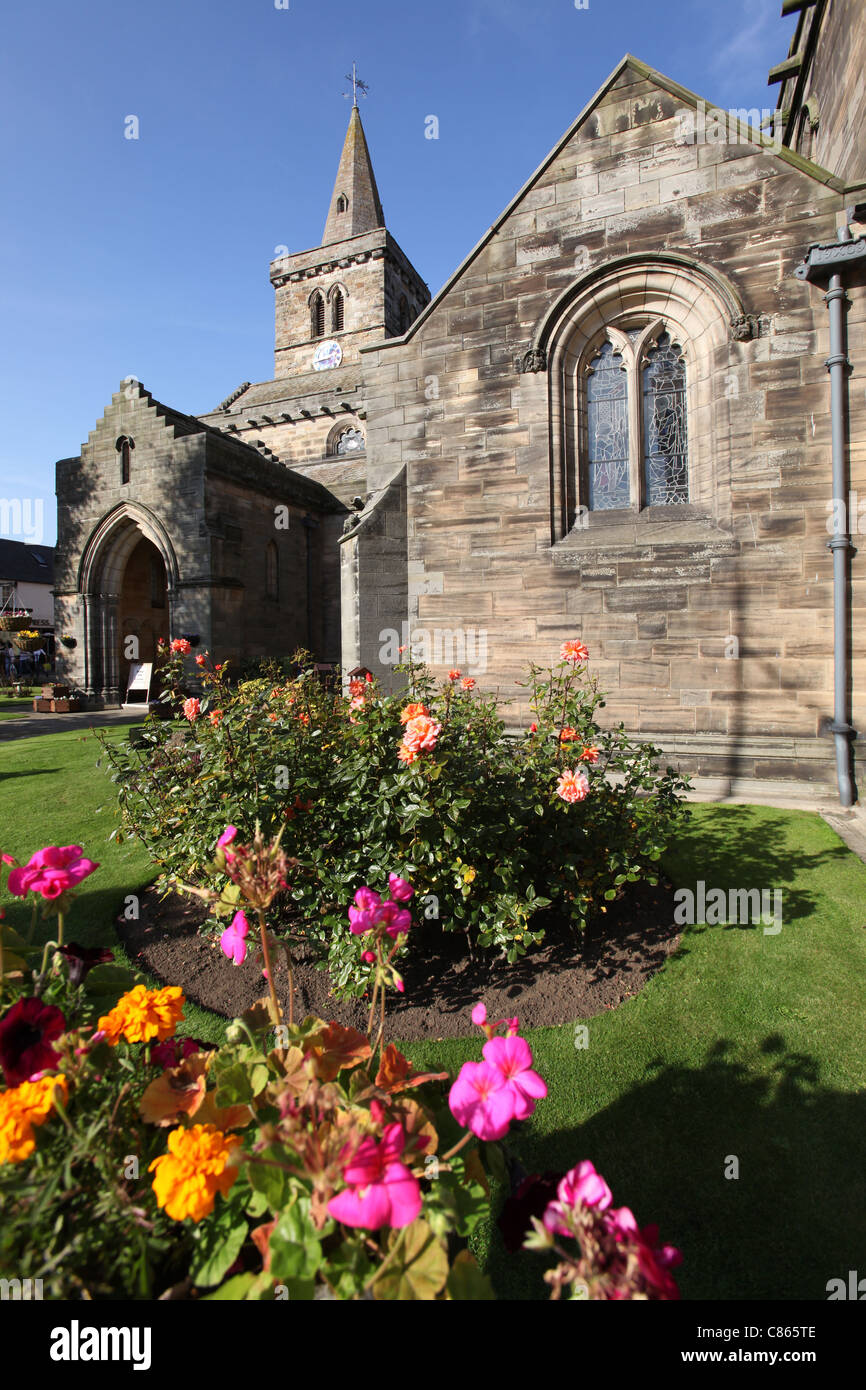 Town of St Andrews, Scotland. The 12th century Holy Trinity Church was ...