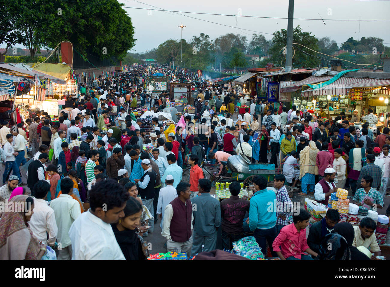 Meena bazaar delhi hi-res stock photography and images - Alamy