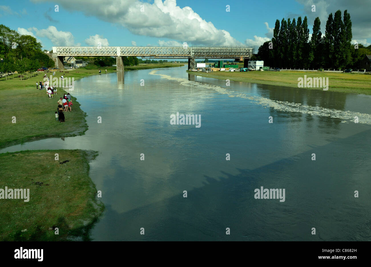 Tidal bore river hi-res stock photography and images - Alamy