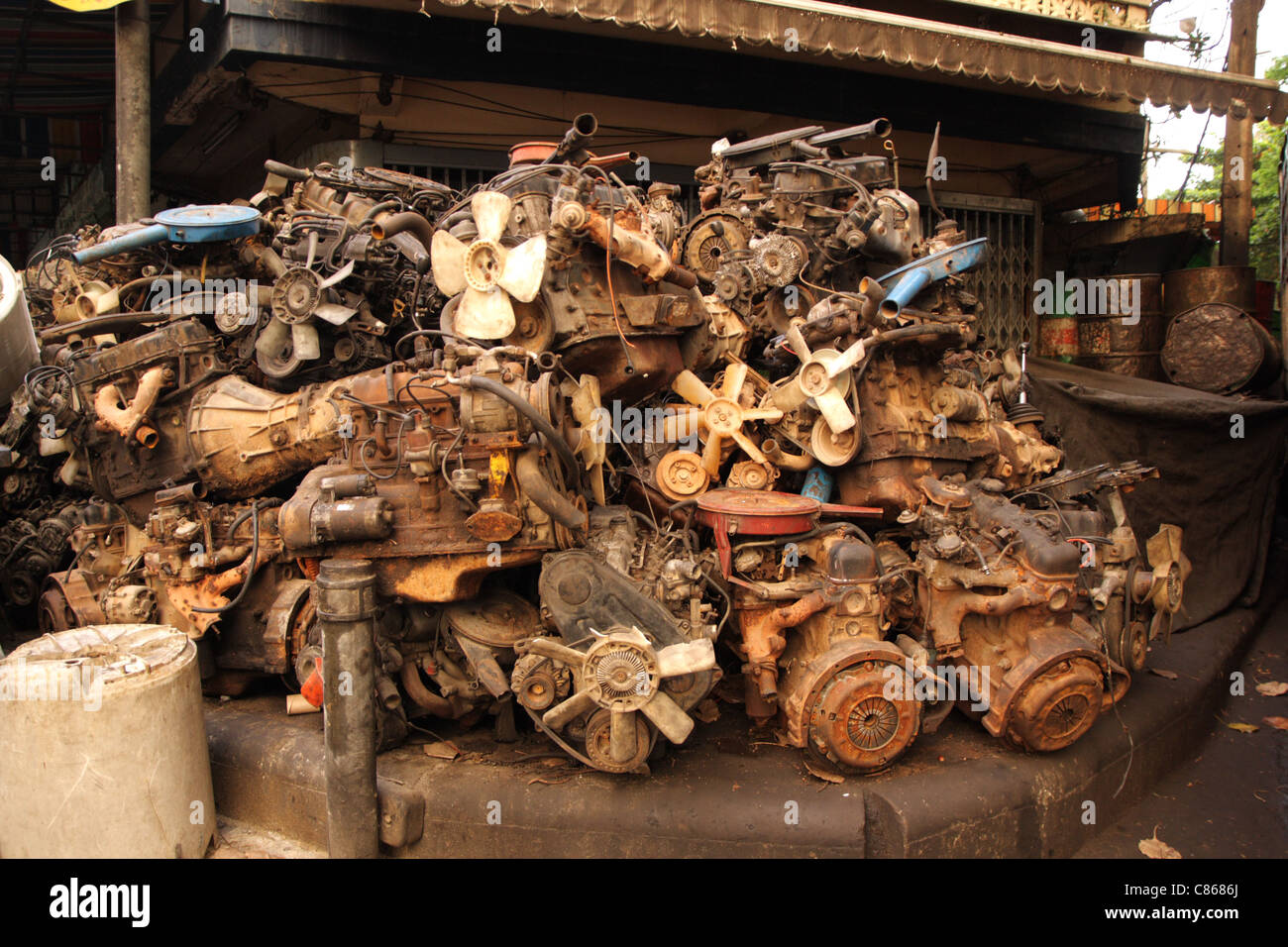 Rusty engine hi-res stock photography and images - Alamy