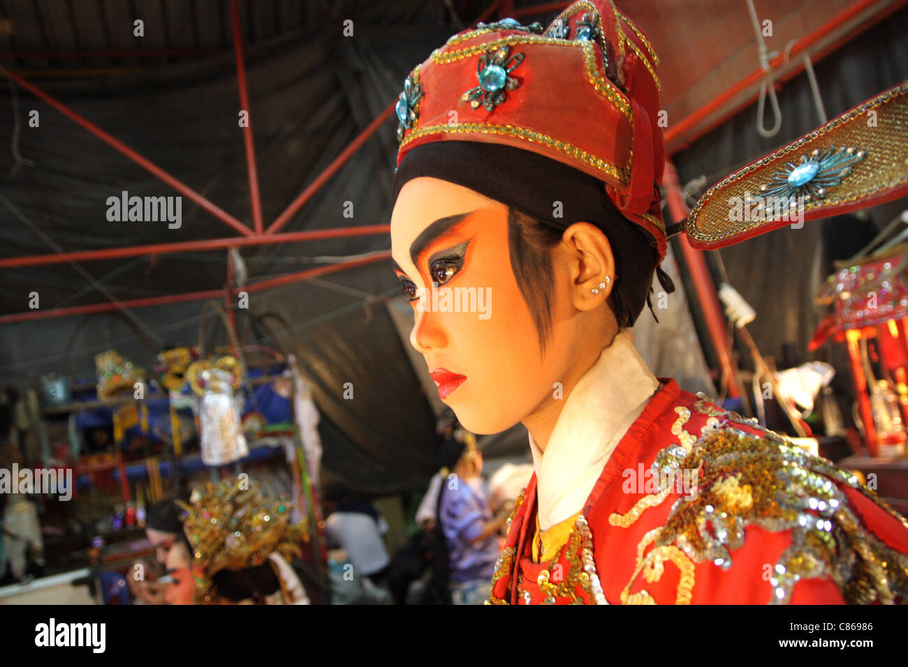 Portrait of Chinese Opera Performer Stock Photo - Alamy