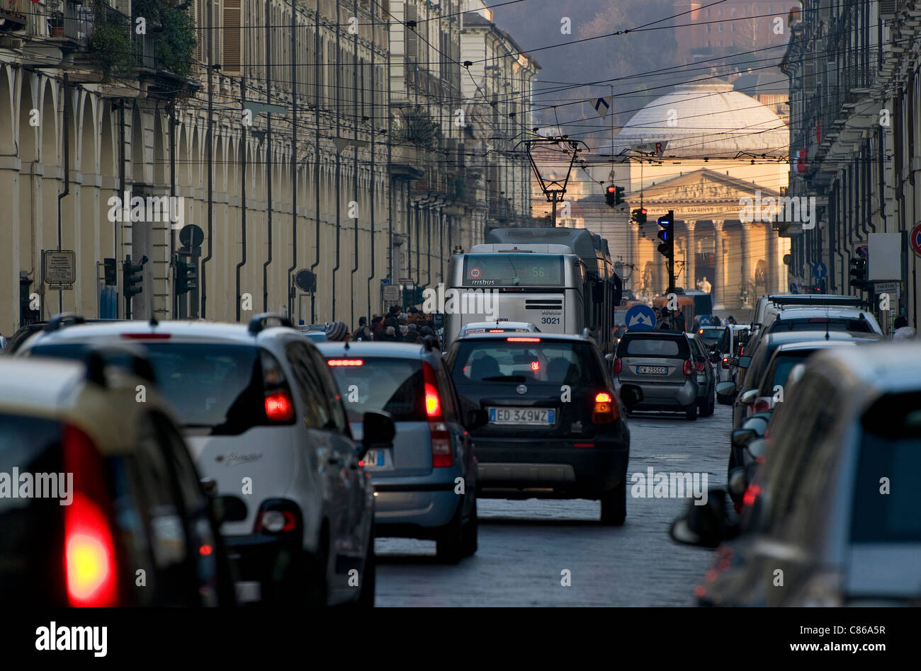 Motor congestion hi-res stock photography and images - Alamy