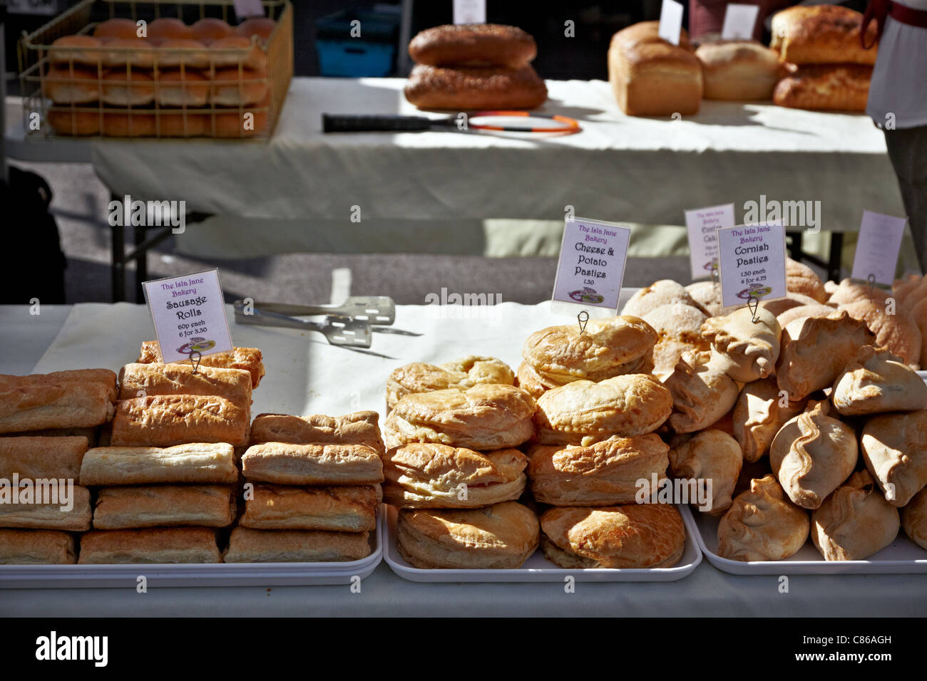 UK,market stall. Local produce on sale at Chipping Norton market town ...