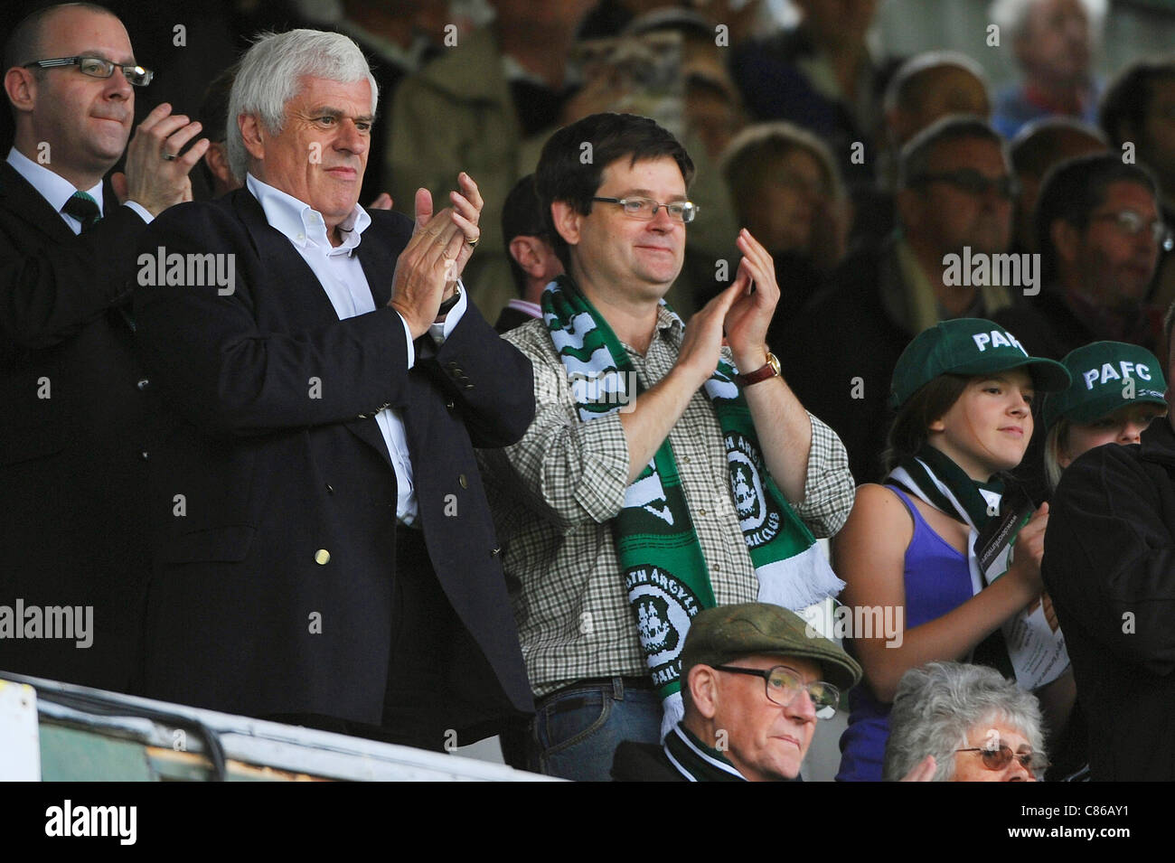 James brent hi-res stock photography and images - Alamy