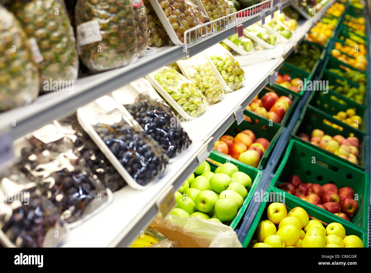 Image of rows of fresh fruits in supermarket Stock Photo - Alamy