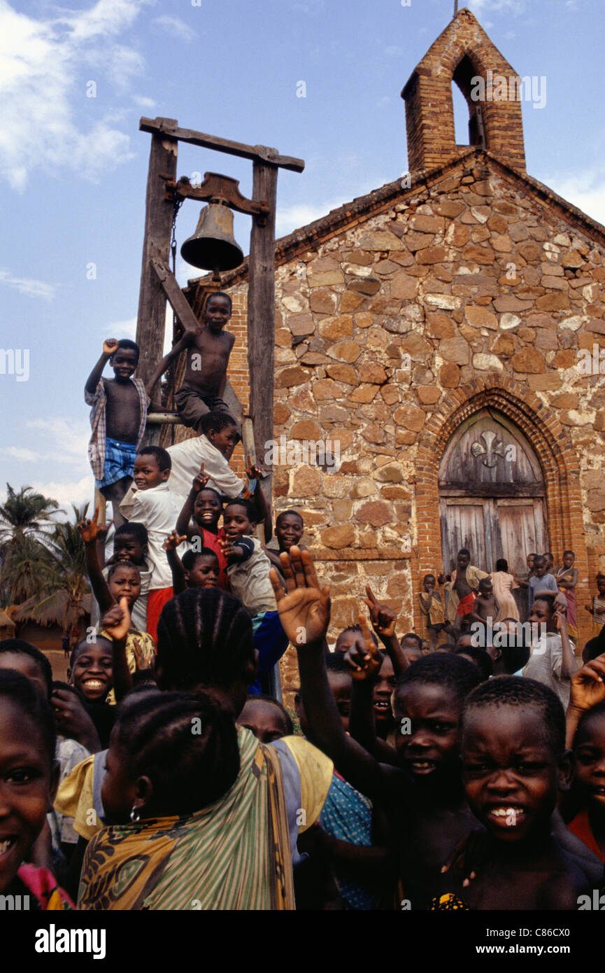 Kisamba Bay, Tanzania.Children outside of the church Stock Photo - Alamy