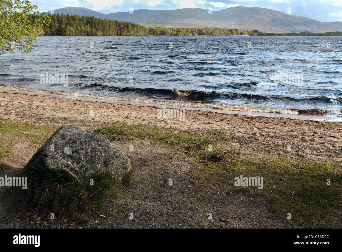 Lapping loch waves hi-res stock photography and images - Alamy