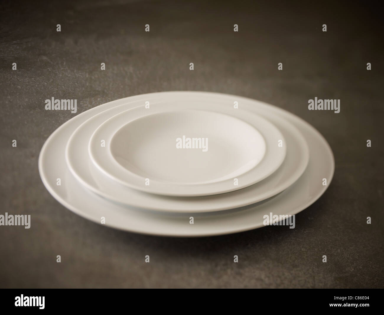 Dinner plate cut out cutlery hi-res stock photography and images - Alamy