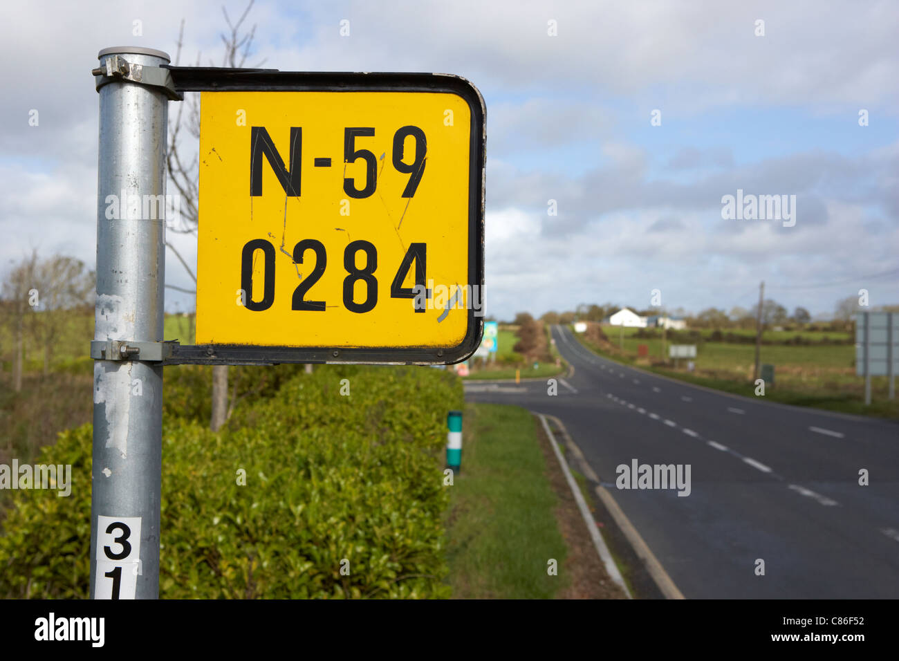 Mile distance marker sign on hi-res stock photography and images - Alamy