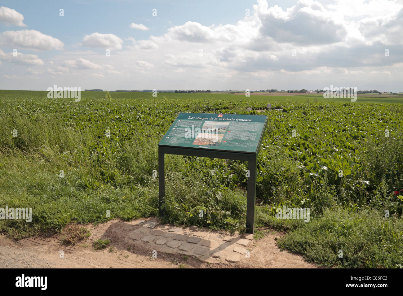 Waterloo sign hi-res stock photography and images - Alamy