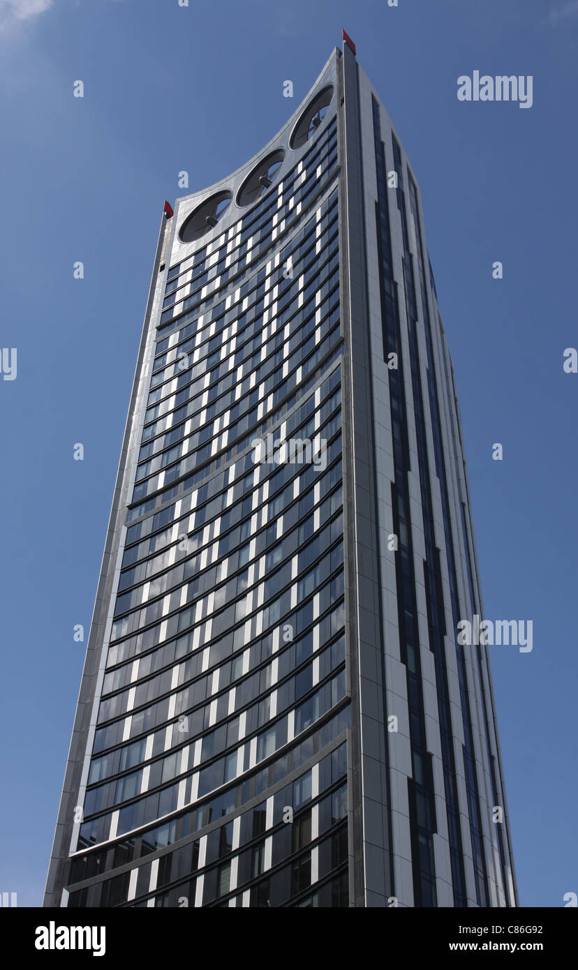 Strata Tower London England August 2011 Stock Photo - Alamy
