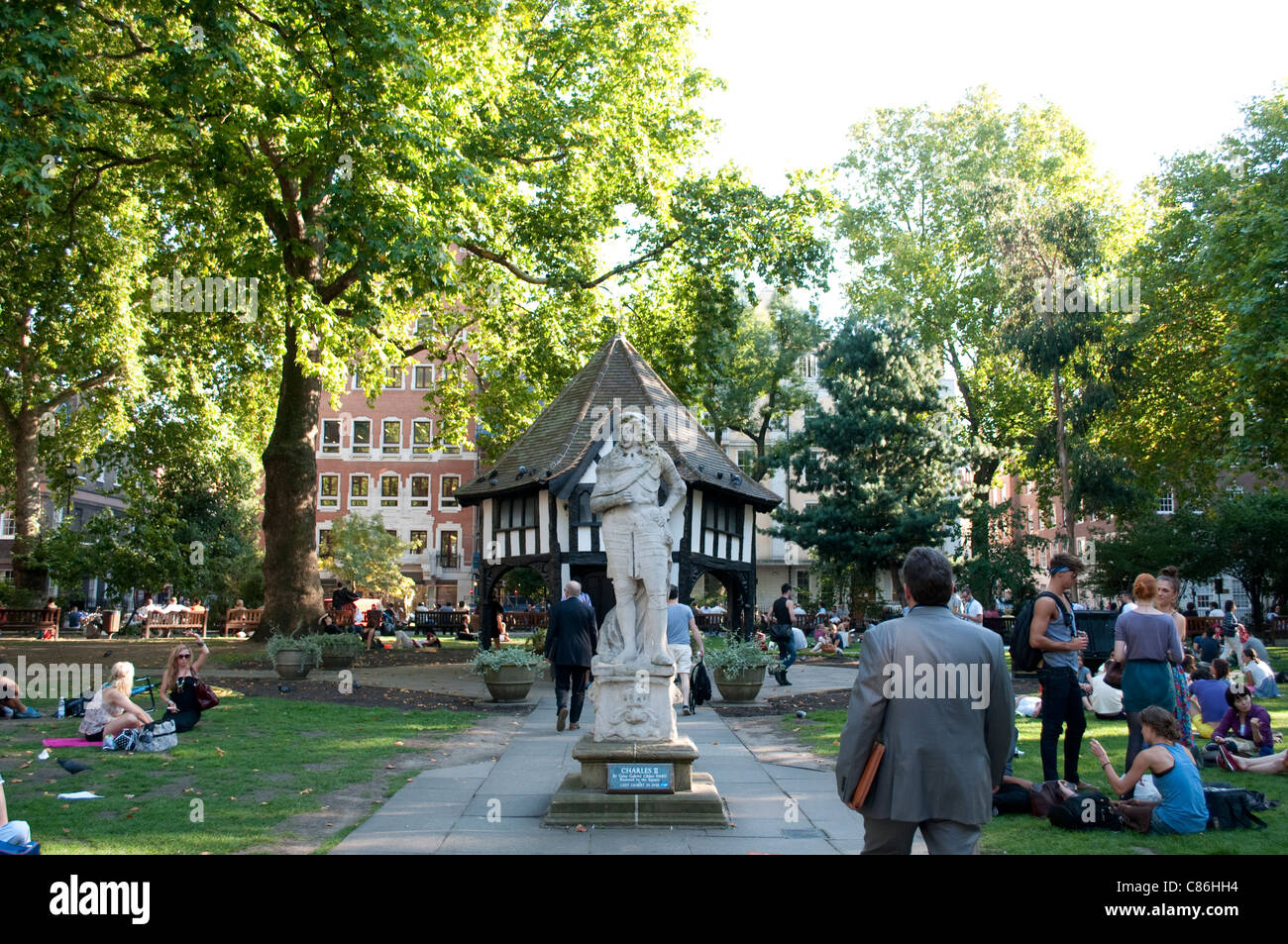 At soho square hi-res stock photography and images - Alamy