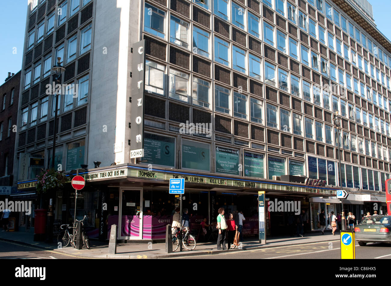 Curzon cinema exterior hi-res stock photography and images - Alamy