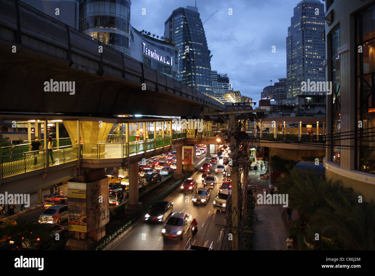 Sukhumvit road bangkok hi-res stock photography and images - Alamy