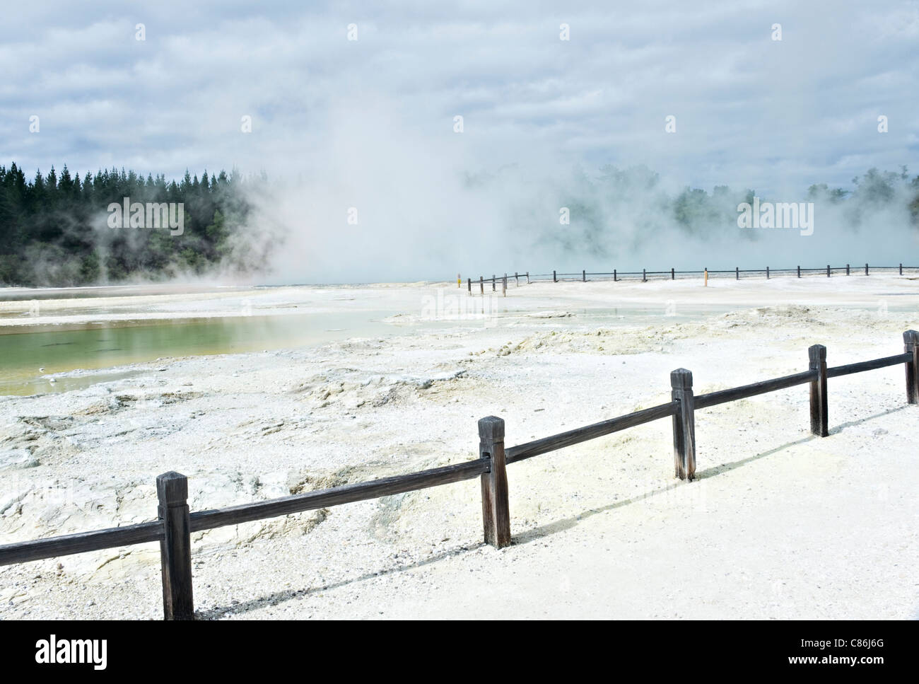 The Champagne Pool and Sinter Ledge Wai-O-Tapu Thermal Wonderland ...