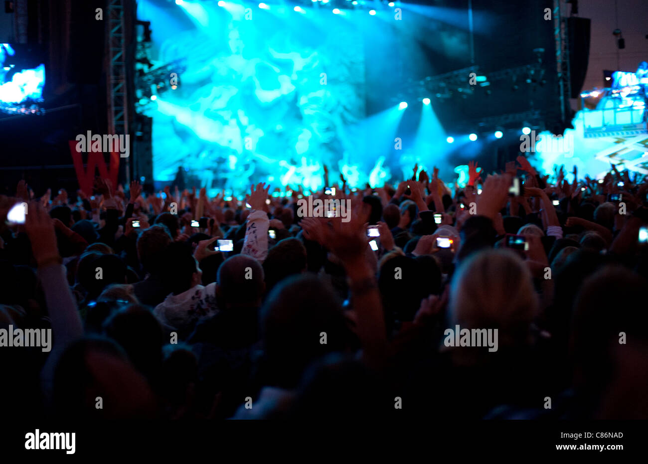 Crowd appreciation hi-res stock photography and images - Alamy