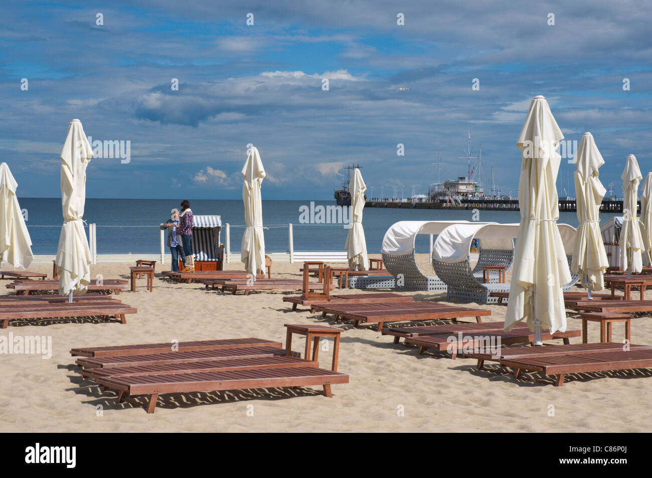 Sopot zoppot beach hi-res stock photography and images - Alamy