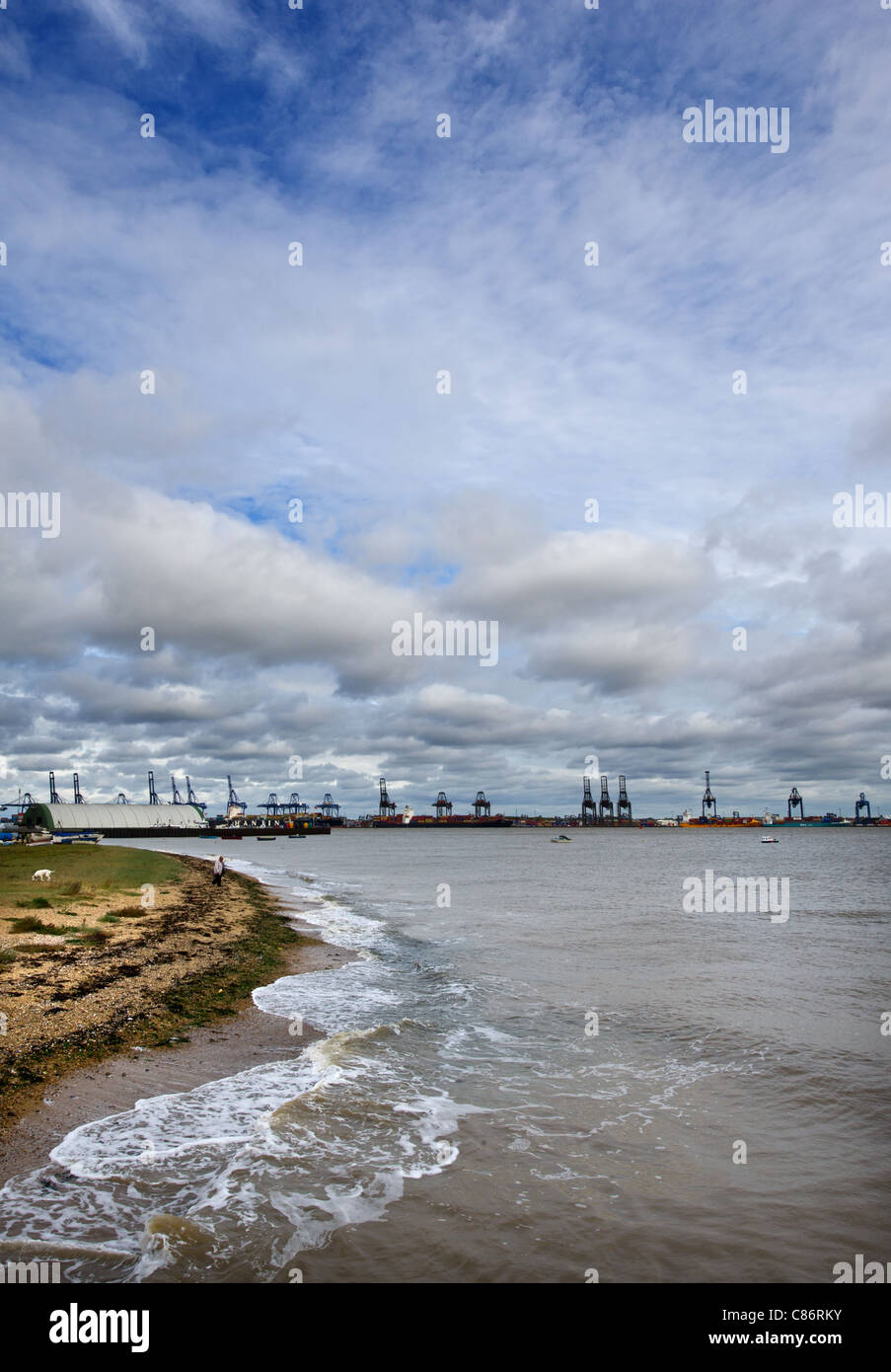 Harwich coastline hi-res stock photography and images - Alamy
