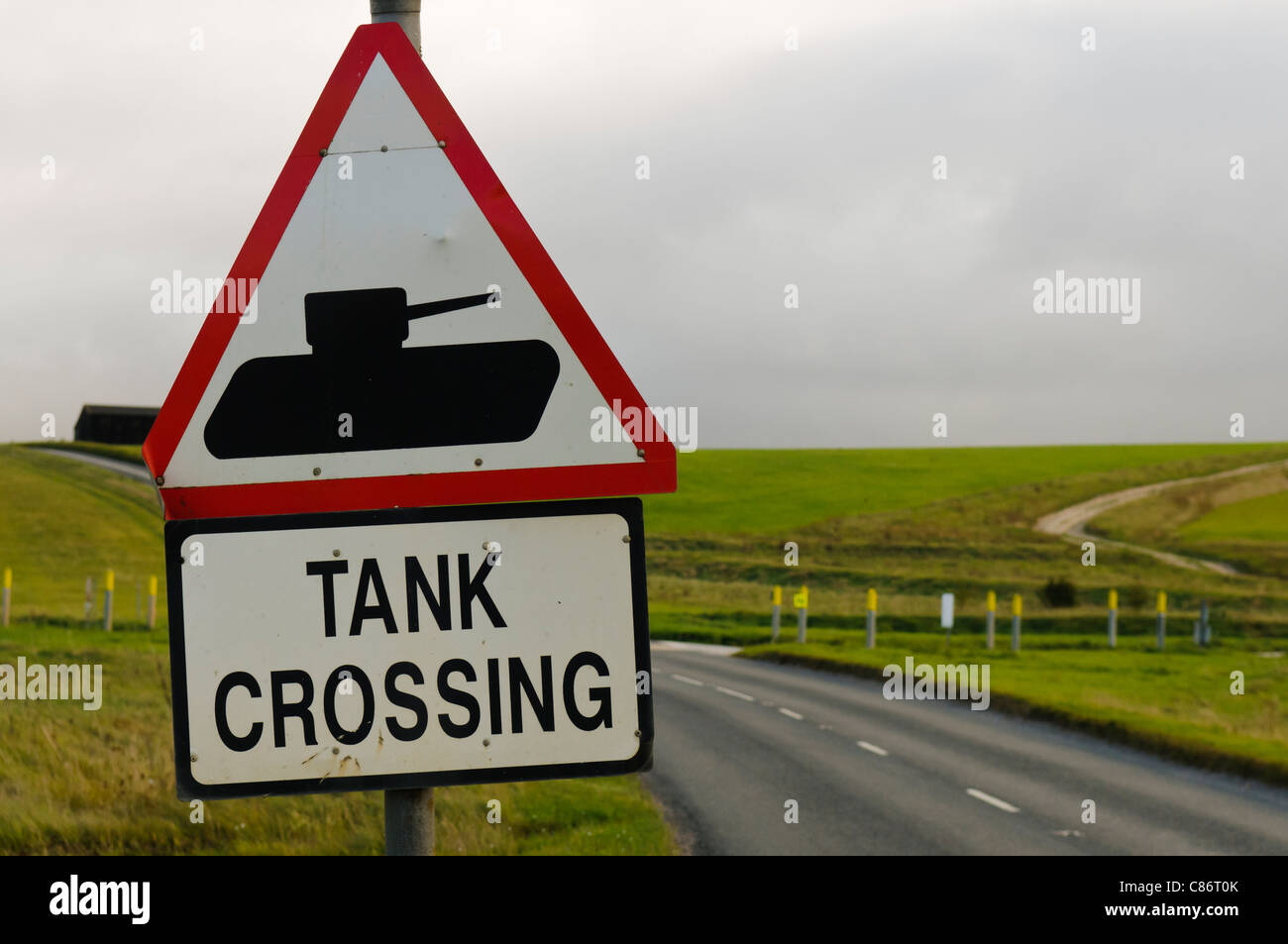 Road sign warning tanks crossing hi-res stock photography and images ...