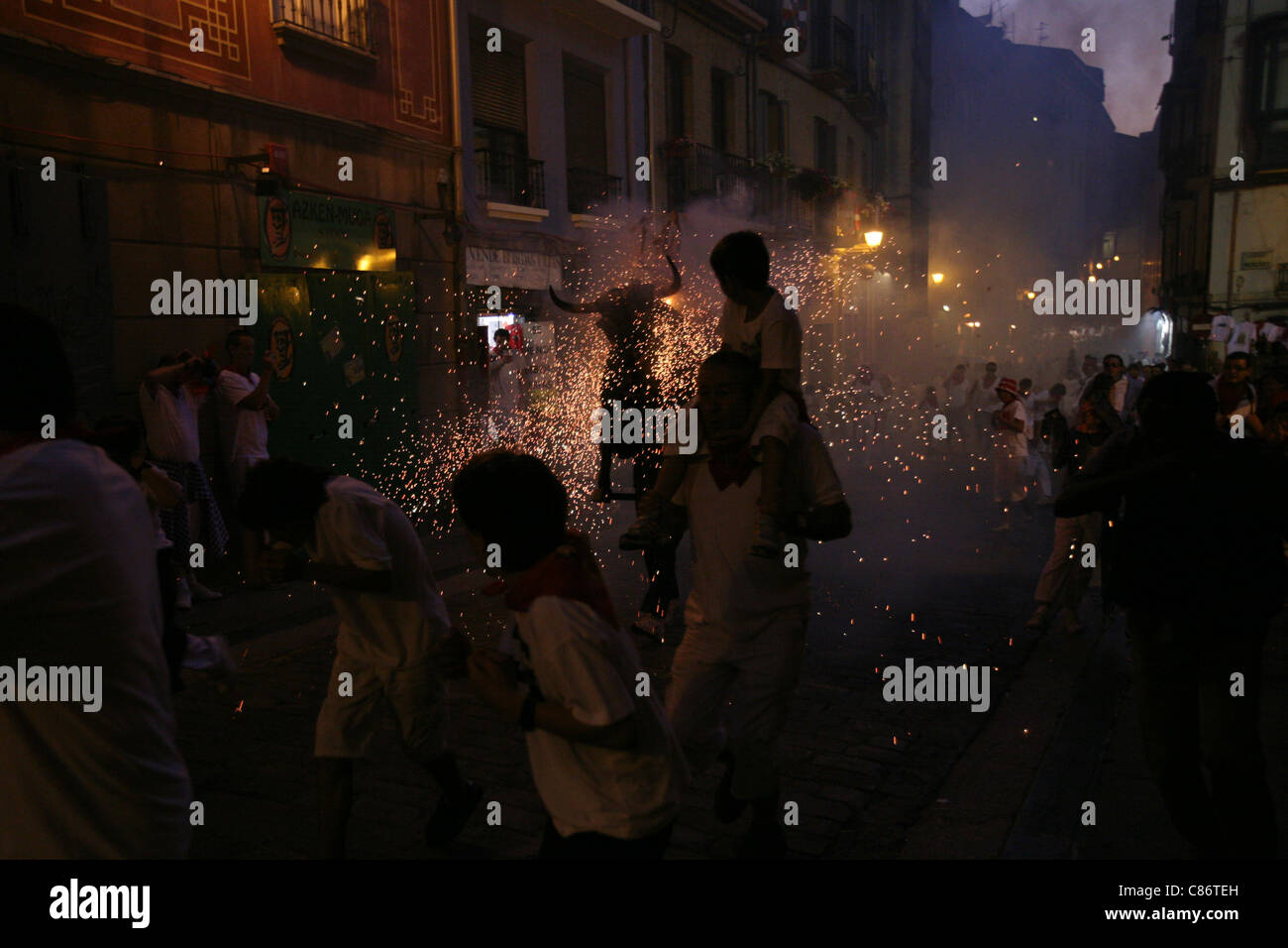 Toro de fuego hi-res stock photography and images - Alamy