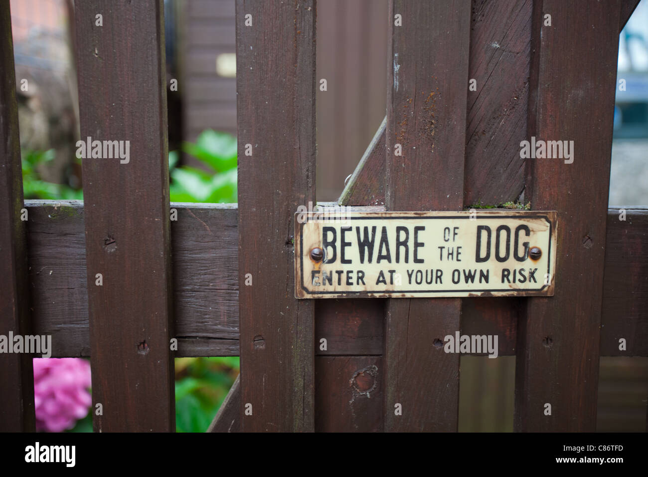 Beware dog sign on gate hi-res stock photography and images - Alamy