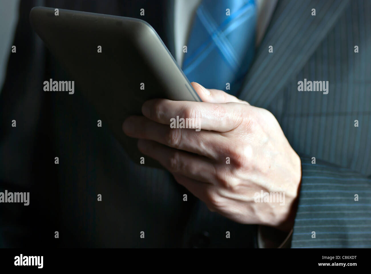 Palmtop computer engineer hi-res stock photography and images - Alamy
