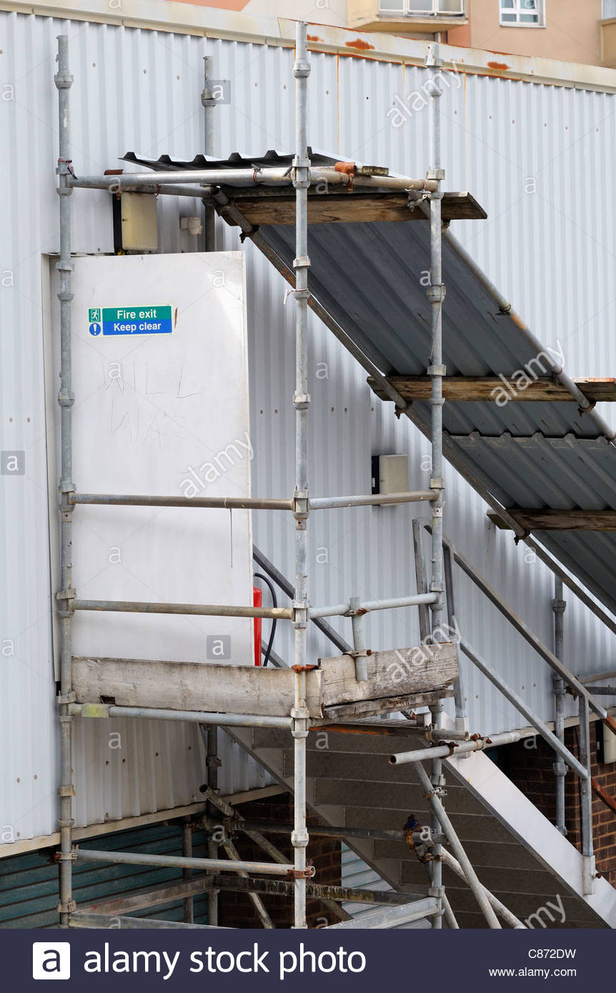 Scaffolding Fire Escape Stock Photos & Scaffolding Fire Escape Stock ...