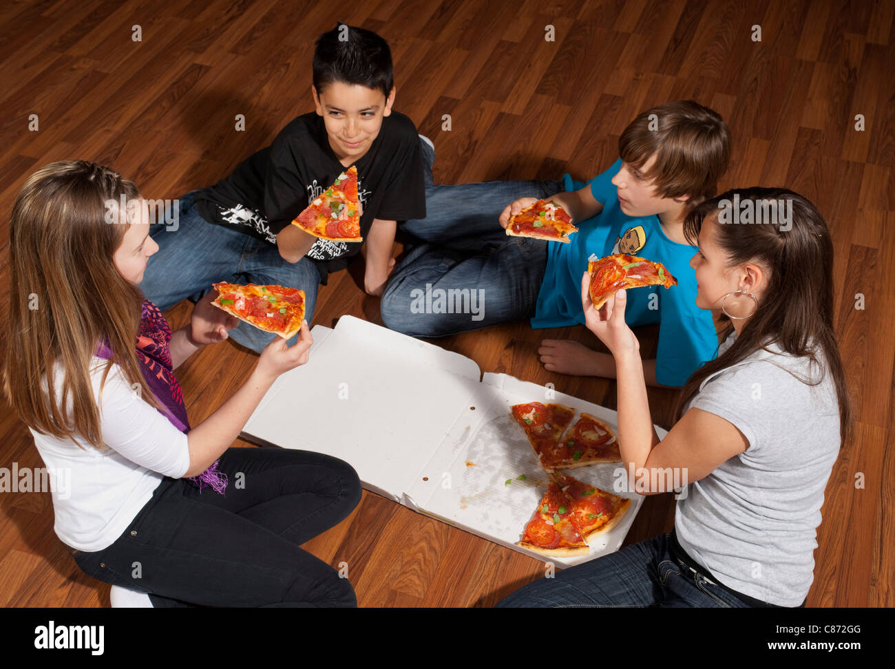 Children Eating Pizza Stock Photo - Alamy