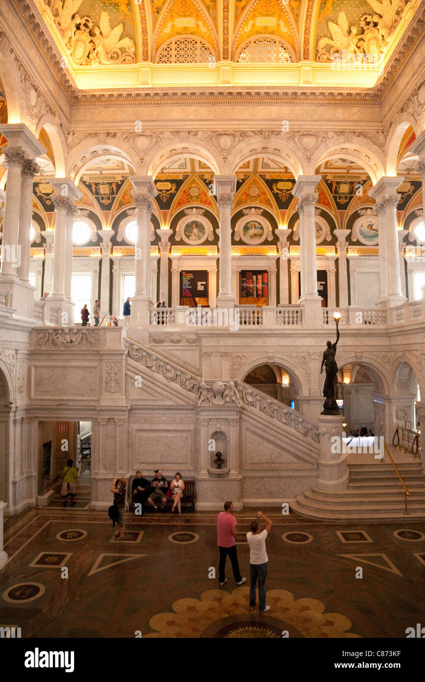 Inside the national library hi-res stock photography and images - Alamy