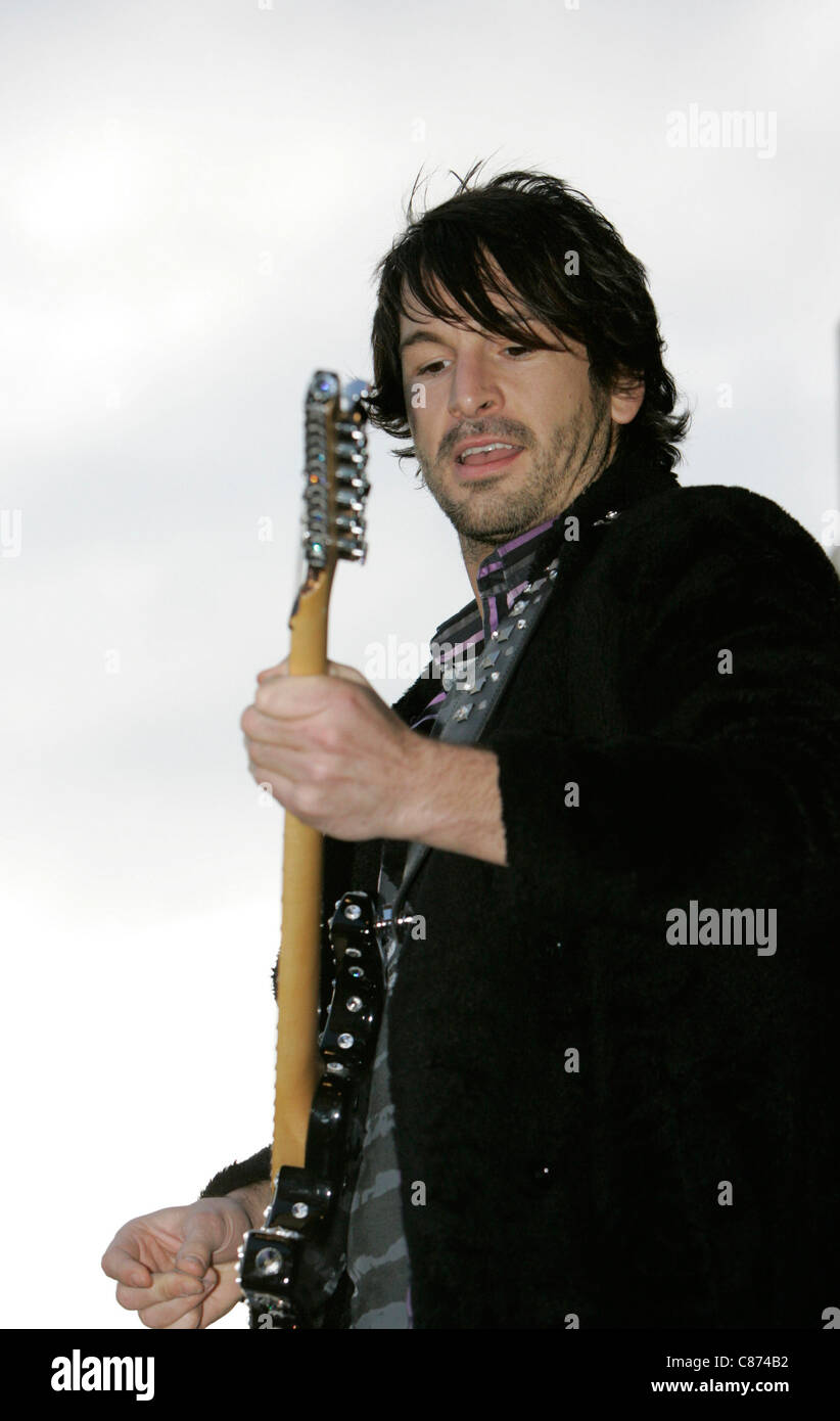 Dylan burns bodyrockers hi-res stock photography and images - Alamy