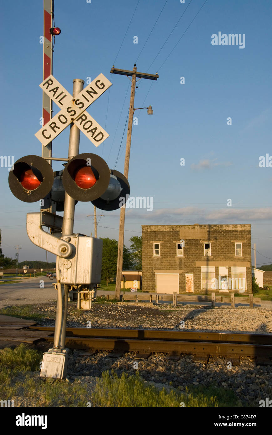 Railroad rail crossing sign rural hi-res stock photography and images ...