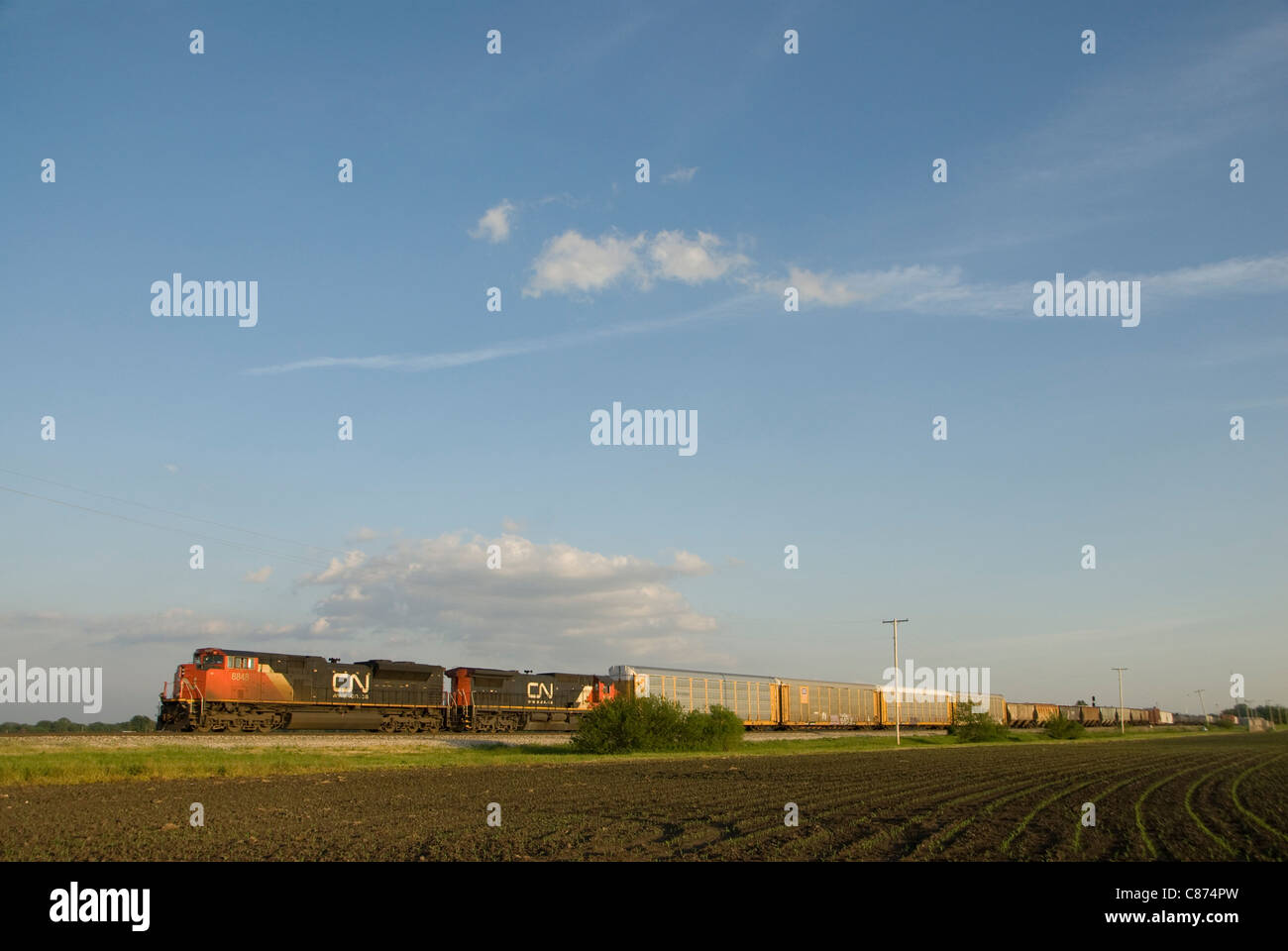 Freight train engine on rails hi-res stock photography and images - Alamy