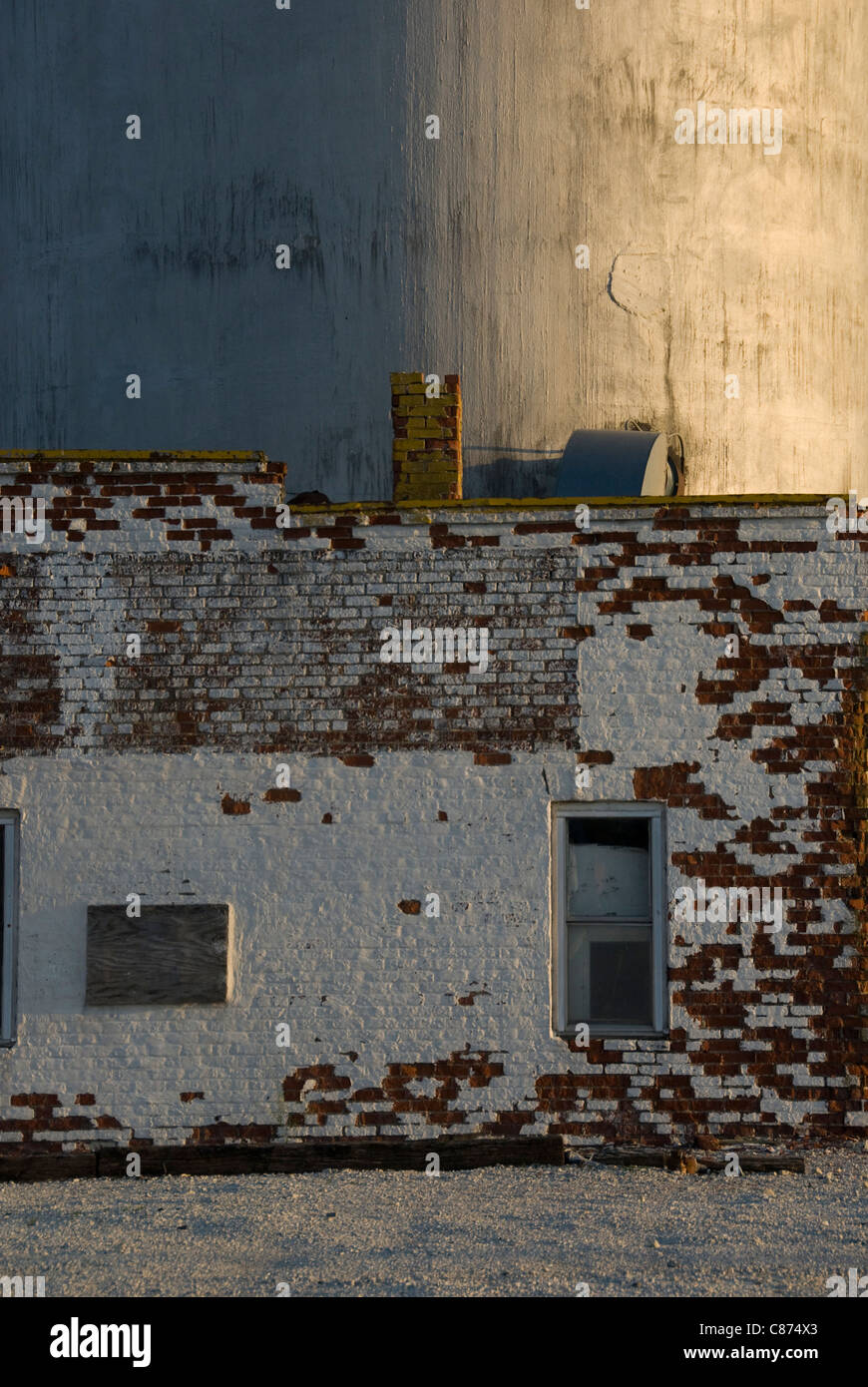 Tall grain silo hi-res stock photography and images - Alamy