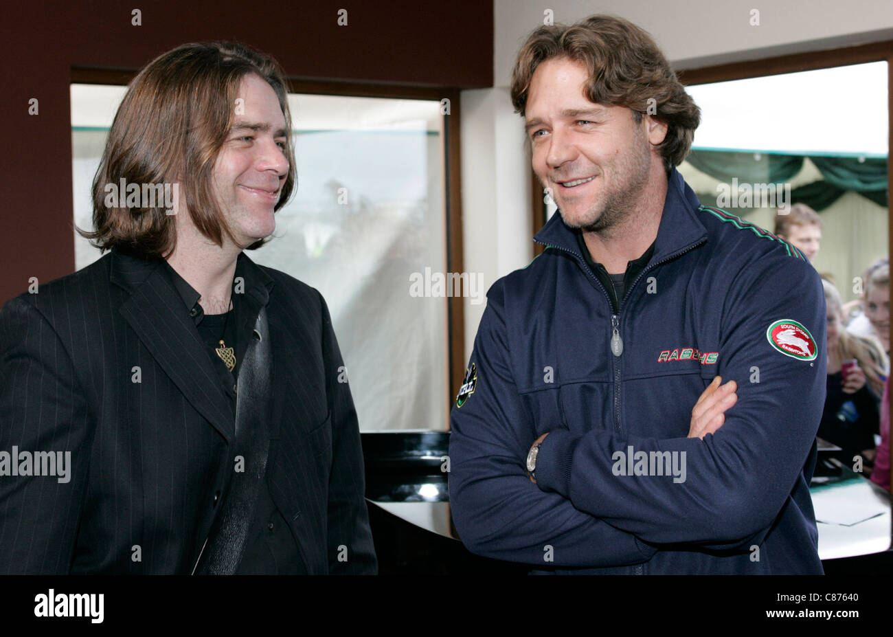 Alan Doyle and Russell Crowe Stock Photo - Alamy