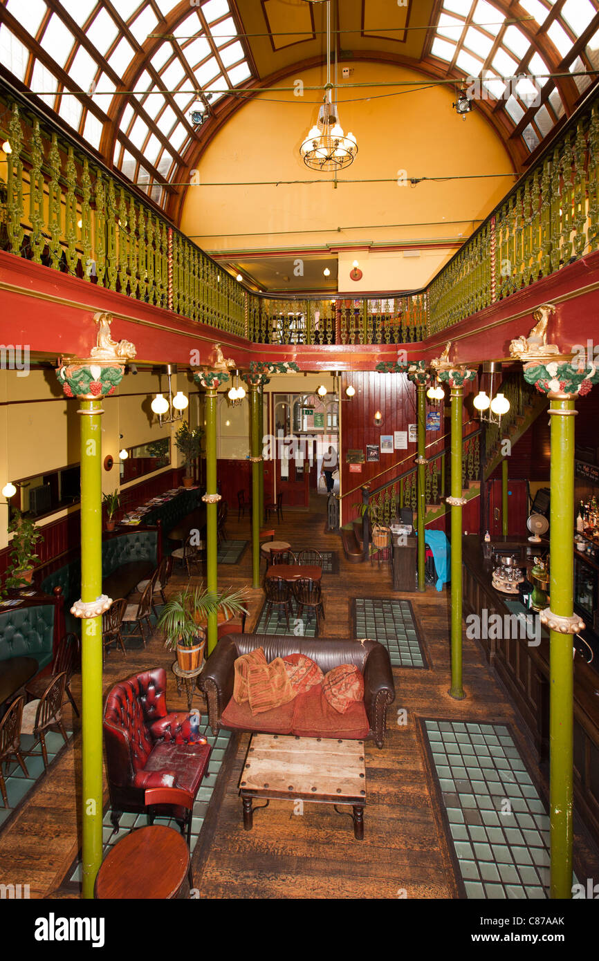 UK, Nottinghamshire, Nottingham, St James Street, Malt Cross Music Hall ...