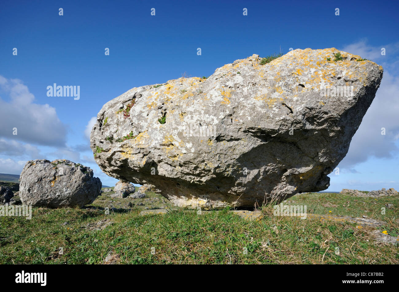 Limestone Glacial Erratic Boulders, Fanore, Co. Clare, Ireland Stock ...