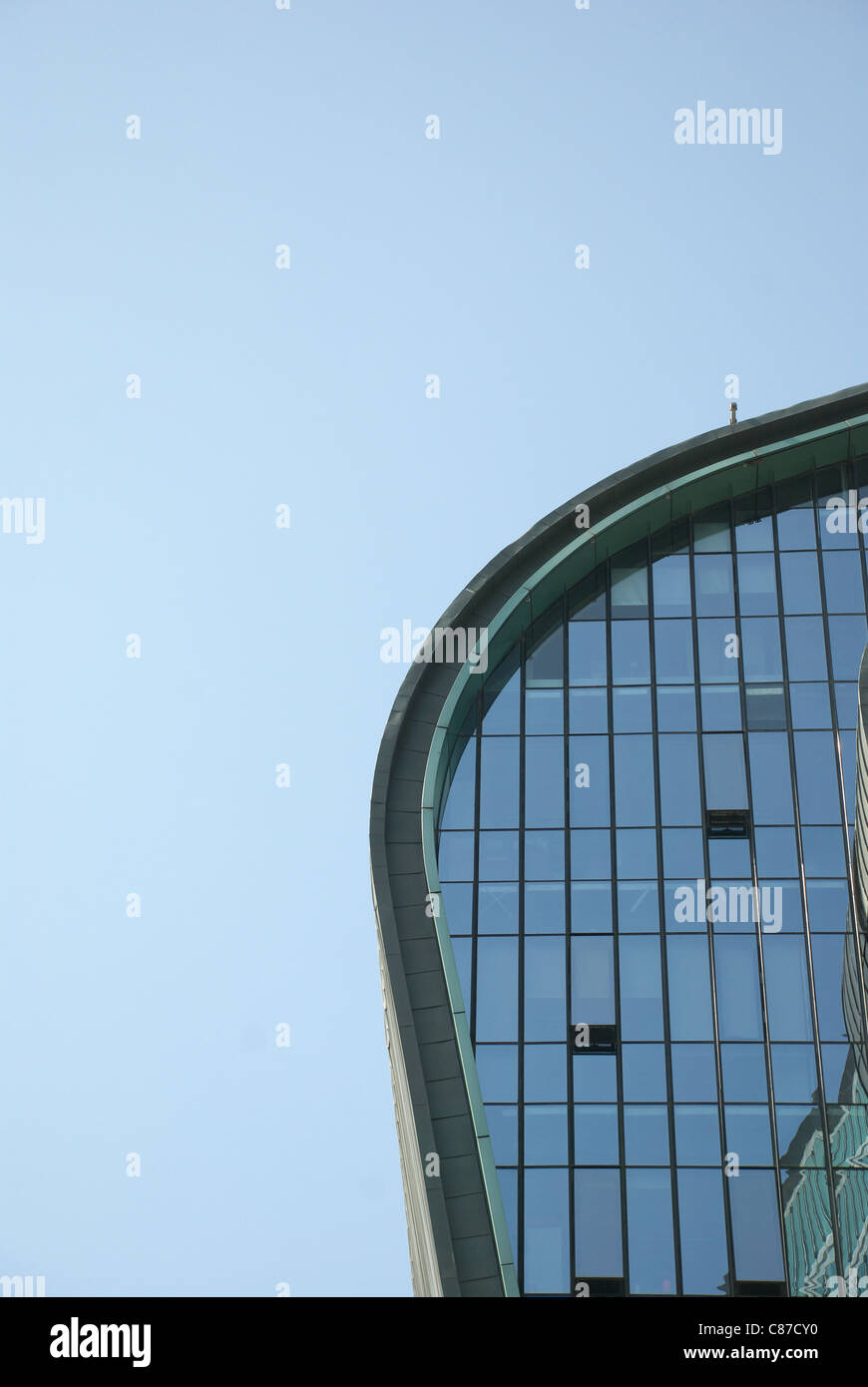 Round glass modern building hi-res stock photography and images - Alamy