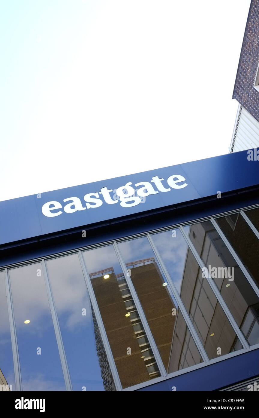 Shopping mall architecture hi-res stock photography and images - Alamy