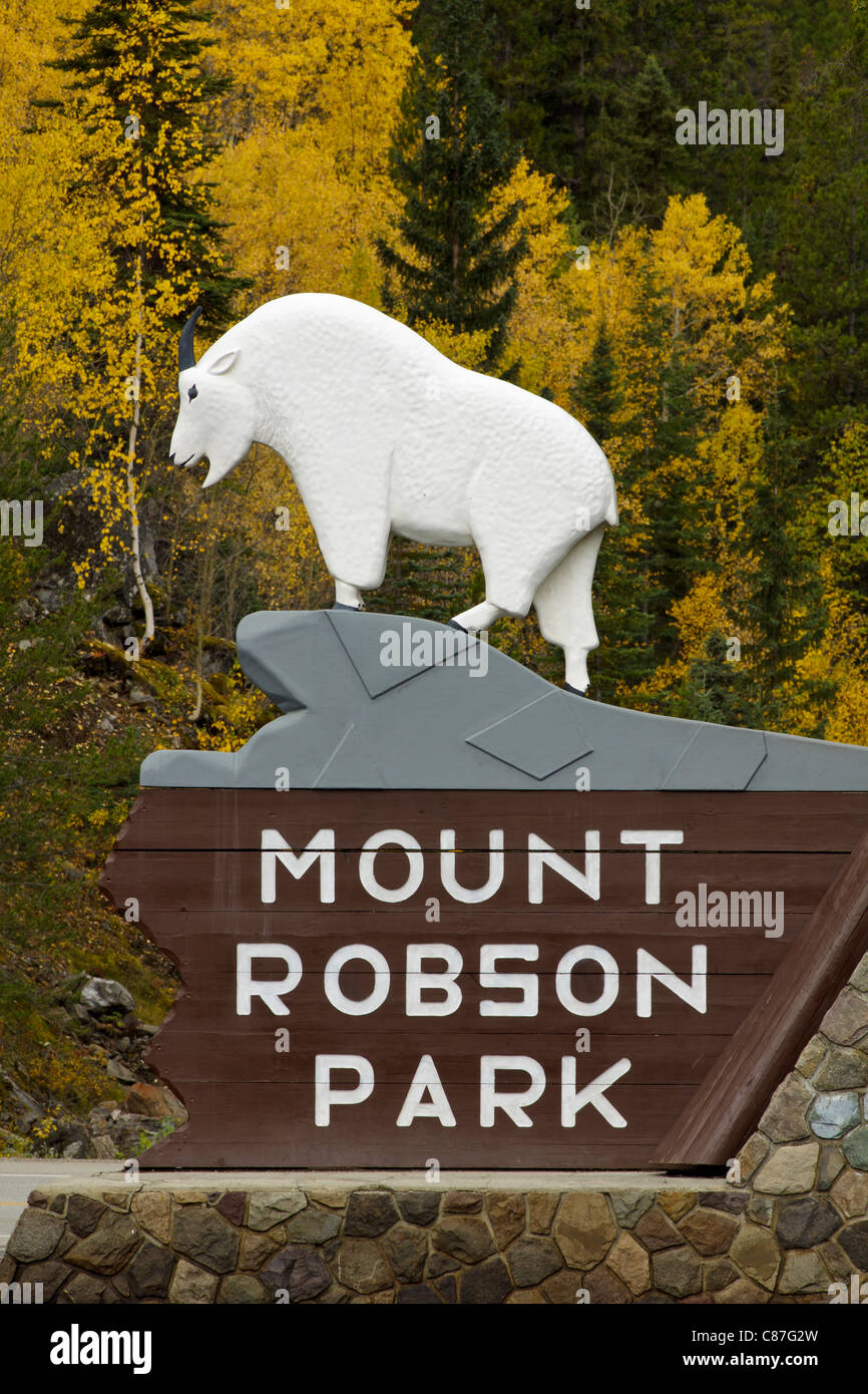 Official entrance sign to Mount Robson provincial park-British Columbia ...