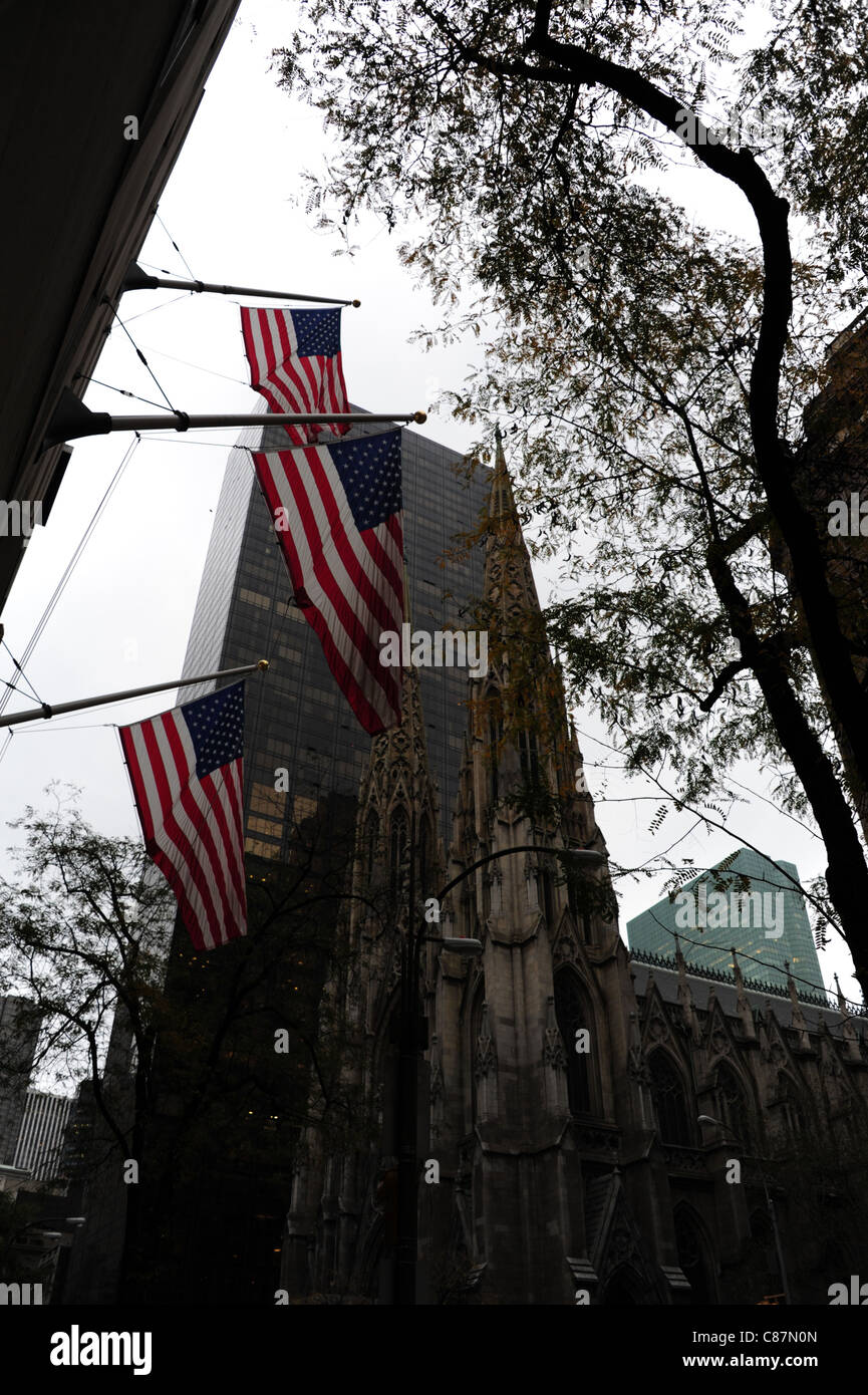 1 american flag left side view hi-res stock photography and images - Alamy