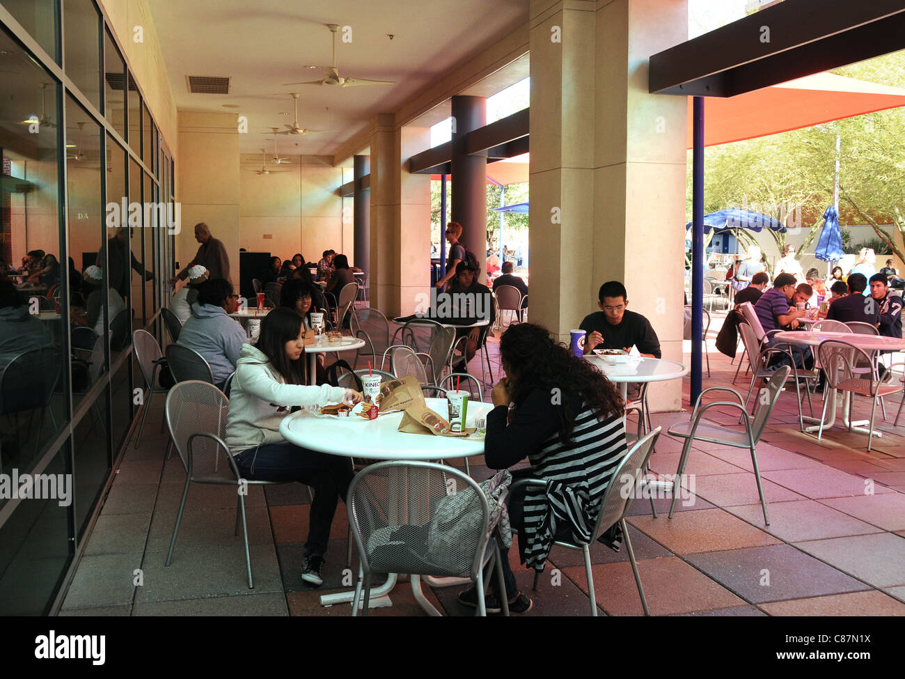 College students eat lunch in Tucson, Arizona, USA Stock Photo - Alamy