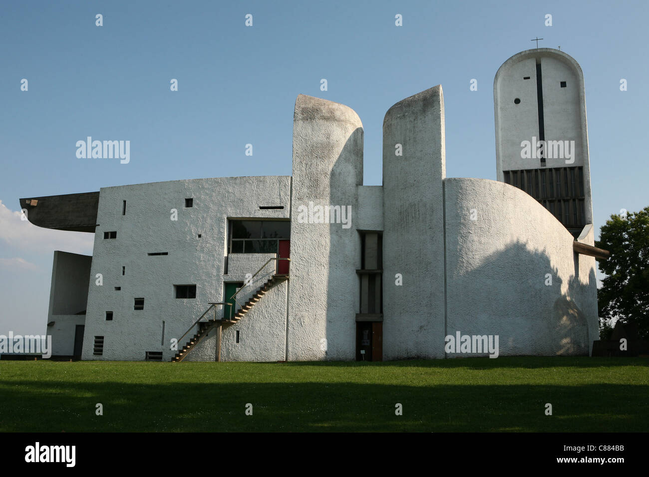 Pilgrimage chapel le corbusier hi-res stock photography and images - Alamy