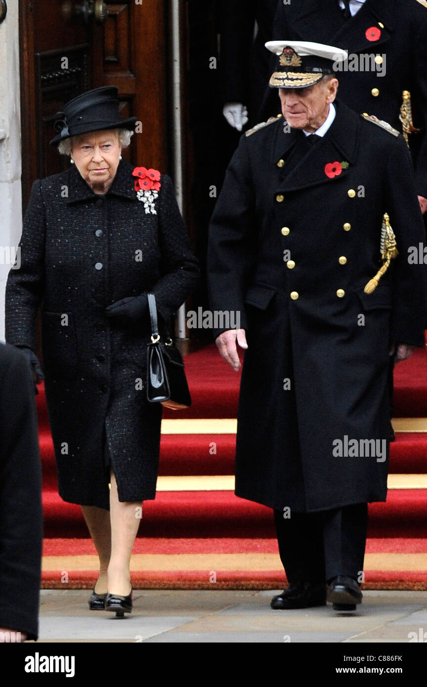 The Queen 2010 - Image Copyright Celebrity Spotlight Stock Photo - Alamy