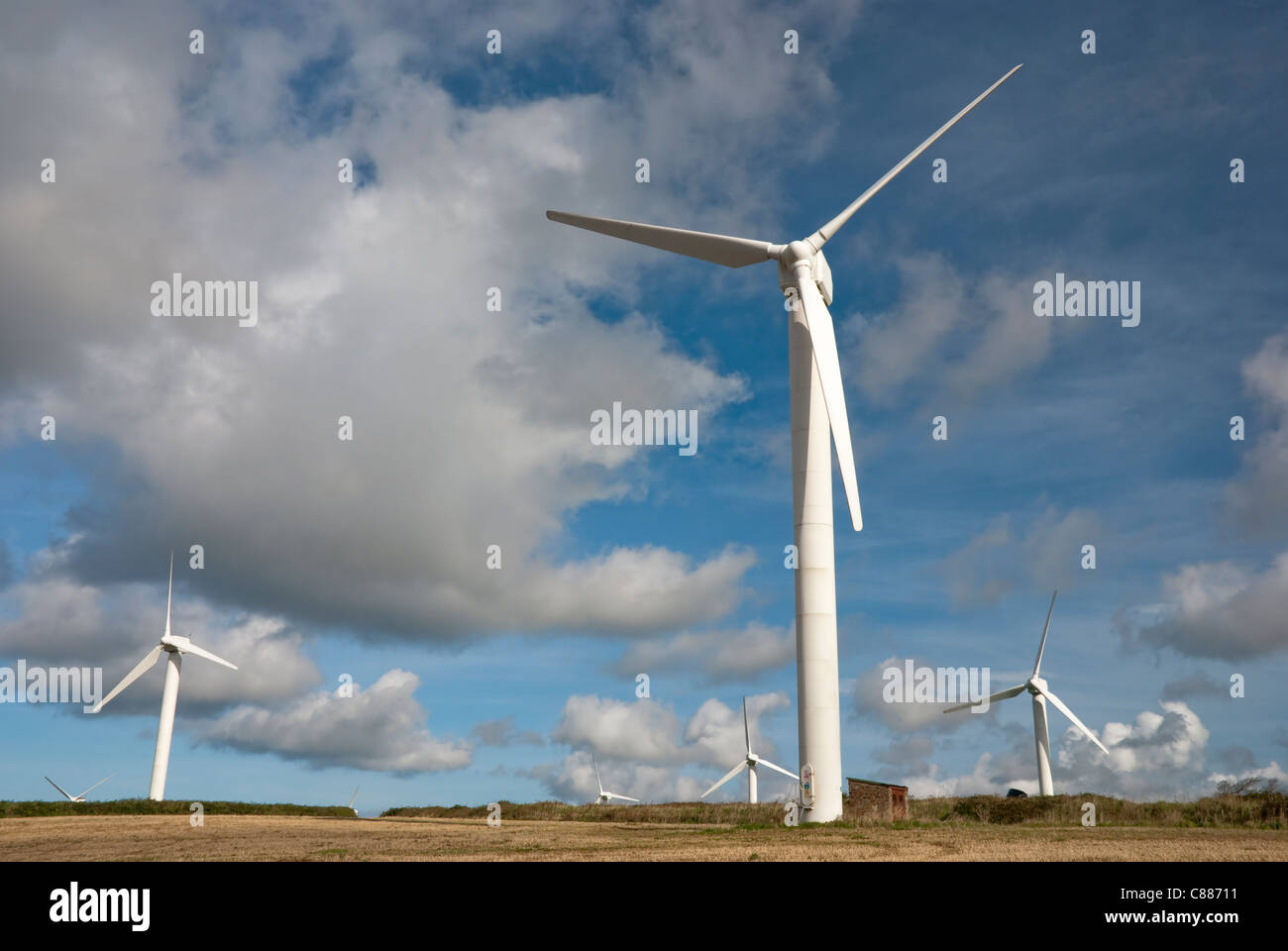 Wind turbines in cornwall hi-res stock photography and images - Alamy